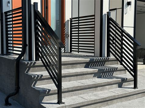Aluminum Picket Railing Vancouver