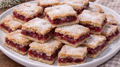 Ez A Zsíros Meggyes Pite Verhetetlen Régi Családi Recept Tutirecept