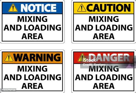 위험 화재는 흰색 배경에 유독 가스 표시를 일으킬 것입니다 건설 기계류에 대한 스톡 벡터 아트 및 기타 이미지 건설 기계류 건설 산업 검은색 Istock