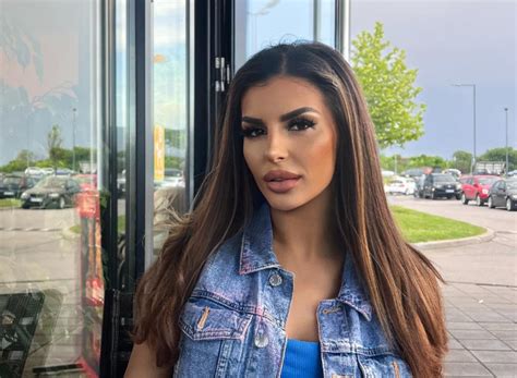 Tajna Afera Ene ČoliĆ Sa Zauzetim UČesnikom Peja Pao U Zaborav