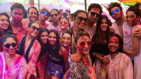 Ekta Kapoor Holi Bash Kasautii Zindagii Kay Actors Erica Fernandes