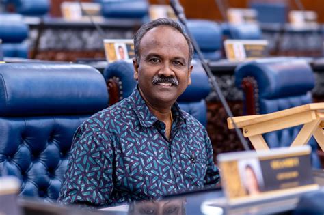 Setahun Kerajaan Perpaduan Keprihatinan Yb Sivakumar Melangkaui