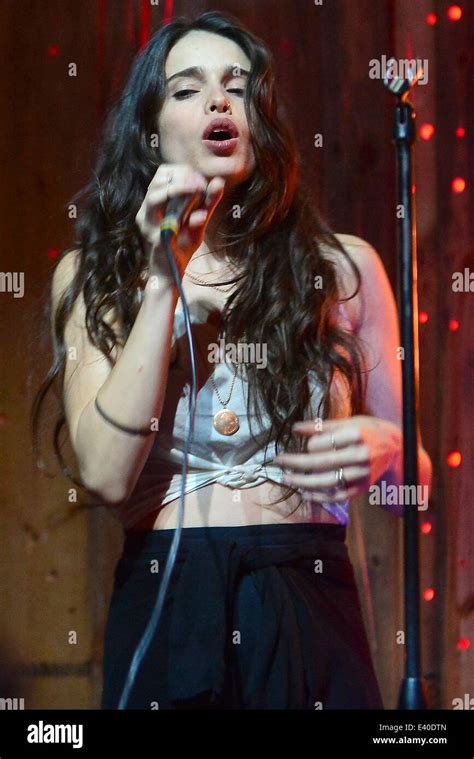 Chelsea Tyler Performs Live With Badbad At Stache Featuring Chelsea