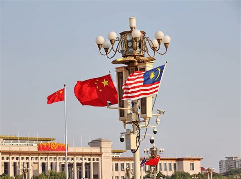 Китайският лидер се срещна с премиера на Малайзия