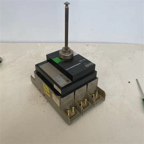 Merlin Gerin Schneider Compact Ns Ns1000n Circuit Breaker Micrologic 2 0 Manual £1 442 09