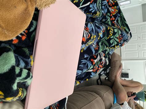 Apple Macbook Pro With Touch Bar 2017 Space Gray I5 8gb Ram 256gb Ssd