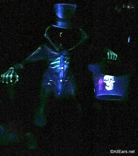 Haunted Mansion Hatbox Ghost