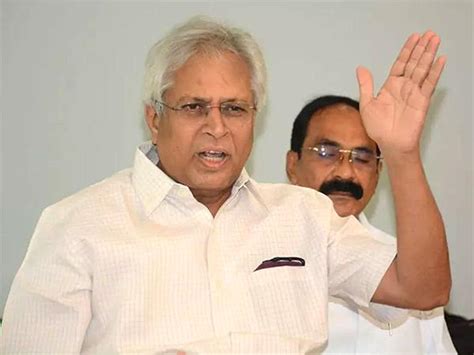 Undavalli Arun Kumar A Hypocrite In Disguise