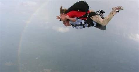 When I Skydiver Into A Raincloud And Got To See A Rainbow Album On Imgur