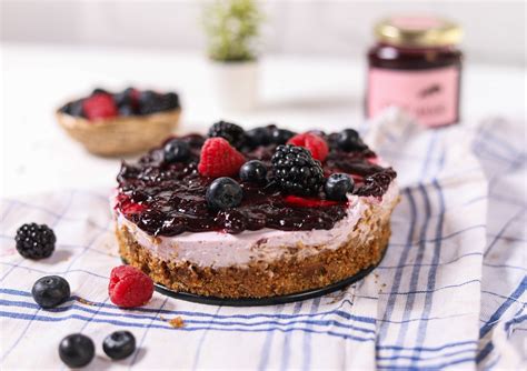 Mixed Berries Cheesecake Delicieuse