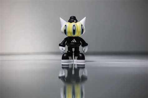 24 วันเท่านั้น Adidas จัดเซอร์ไพรส์เอาใจสมาชิก Adiclub ลุ้นรับ “special Benzilla Art Toy