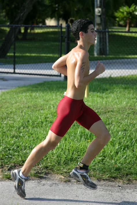 Tumblr Hot Runners Guy Running Guy Runner