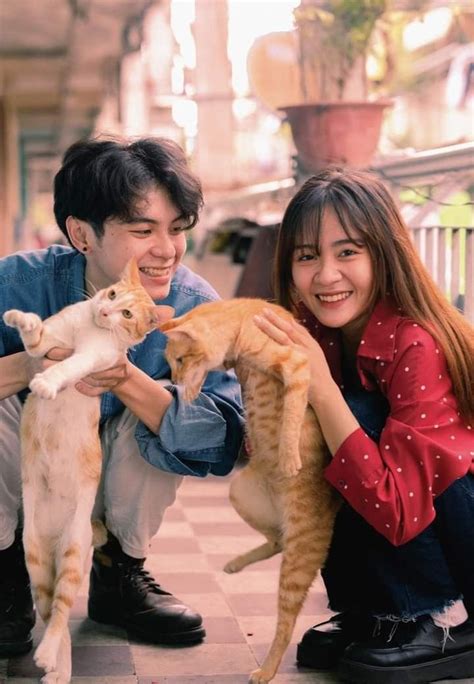 Cat Couple Poses Cat Couple Reference Couple Holding Cat Playful