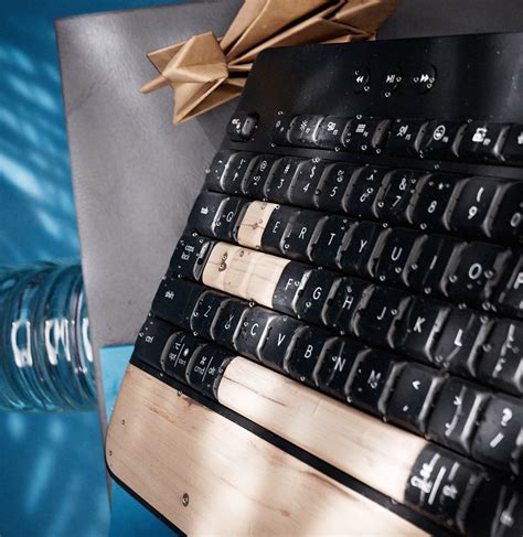 Logitech K650 Wireless Keyboard Cgi On Behance