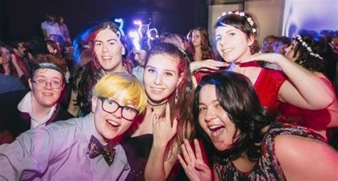 Melbourne Archbishop Welcomes Same Sex Couples At Catholic School