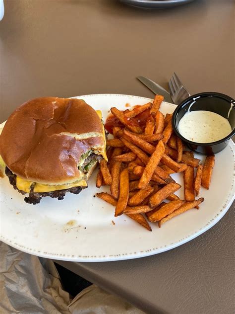 Monicas Cafe Updated February 2025 67 Photos And 74 Reviews 1100 E