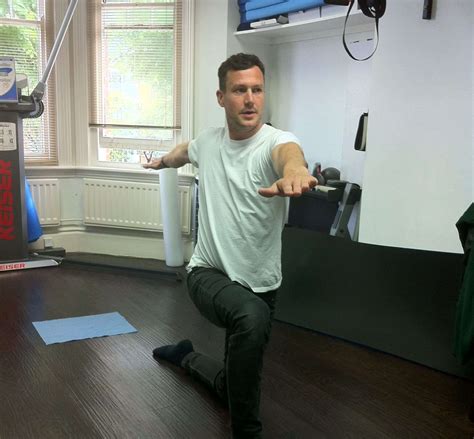 Bulging Disc Treatment A Success Story At Sussex Back Pain Clinic