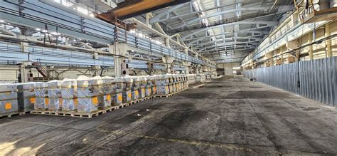 Пловдив Склад производствено помещение Промишлено помещение 4400 кв м Складове промишлени и