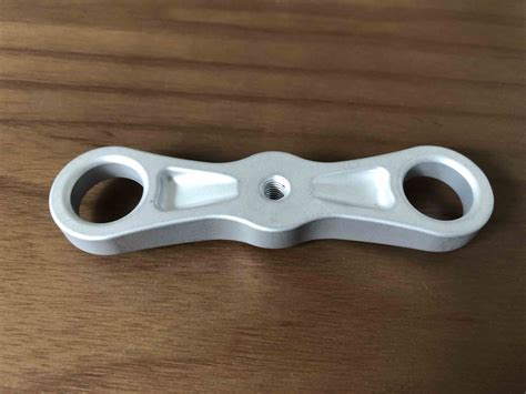 알루미늄 부품의 Cnc 가공 변형에 대한 해결책 지식 Cj 금속 부품 주