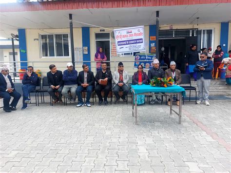 रोटरीद्धारा गैँडाकोट अस्पताललाई ५ बेड प्रदान