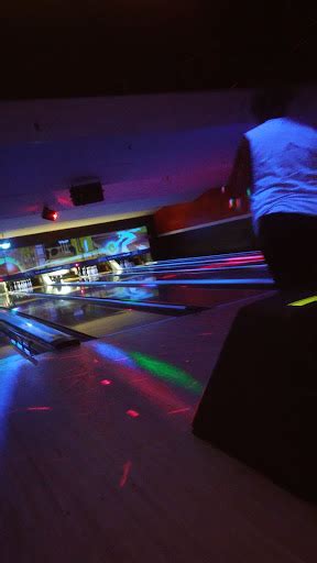 Bowling Alley «amf Valley View Lanes Reviews And Photos 12141 Valley