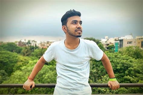 Techno Gamerz Ujjwal Chaurasia Biography Wiki Age Girlfriend