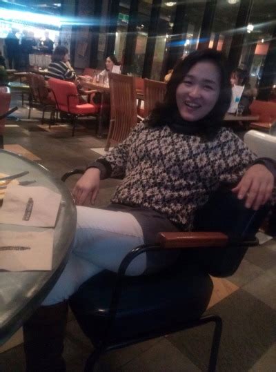 안녕하십니까~ 저는 사진 속 오바이트 나올만큼 Tumbex