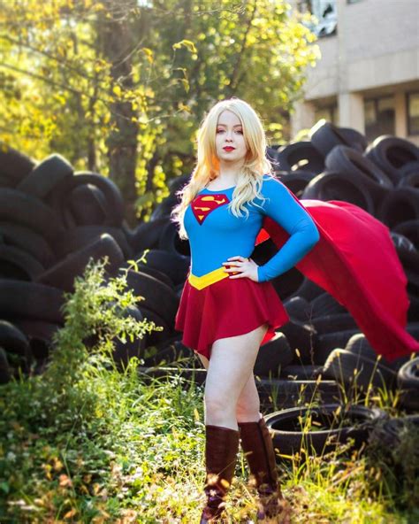 Supergirl Classic 1984 Costume Cosplay Supergirl Cosplay Supergirl