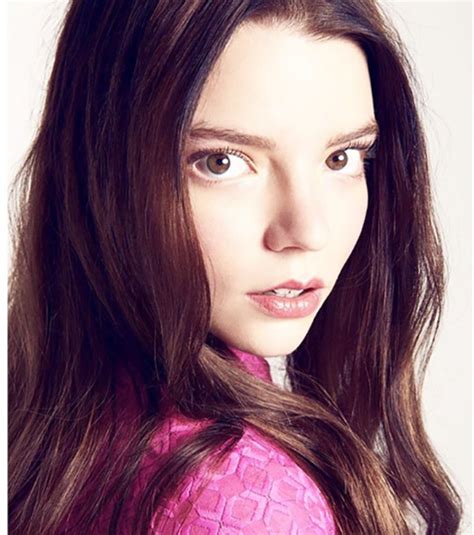 Anya Taylor Joy — Photos Of The ‘queens Gambit Actress Hollywood Life