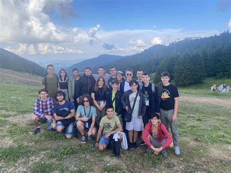 Математическа гимназия Д р Петър Берон гр Варна Сайт на Математическа гимназия Доктор