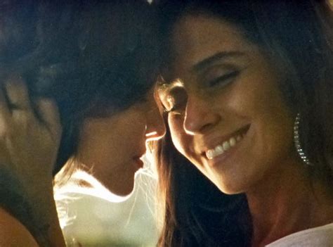 Chupada De LÍngua Entre Giovanna Antonelli E TainÁ Muller Randyson