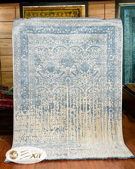 دکوراسیون با فرش کرم آبی؛ انتخابی خاص و متفاوت فرش اکسیر