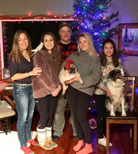 Is Dr Michelle Oakley Yukon Vet Getting Divorce In 2023