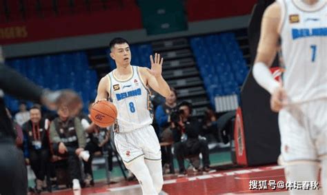 6连胜终结！首钢客场爆冷输球，陈盈骏伤情曝光，盼周琦尽快复出比赛广东北京