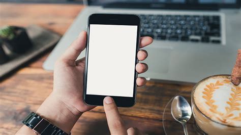 스마트폰 화면 밝기 경쟁평균 화질 수준 이해하기