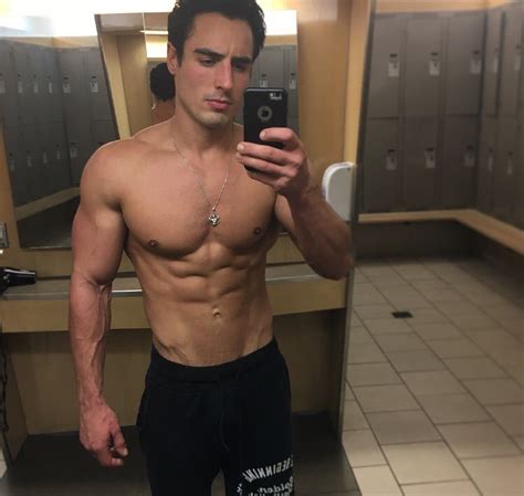 Locker Room 15