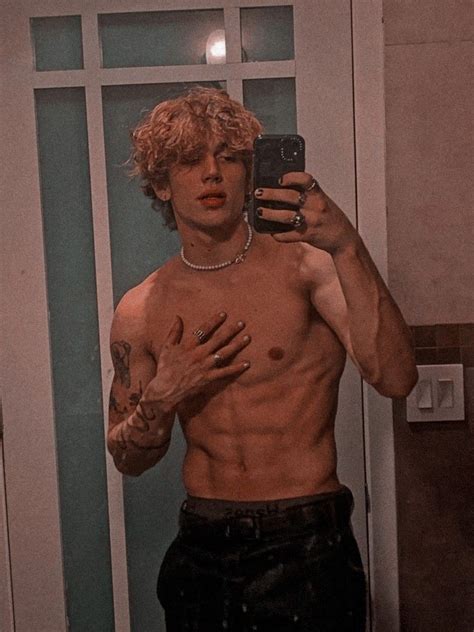 Vinniehacker Vinnie Edit Aesthetic Girl Icon Tiktok Tiktokgirl