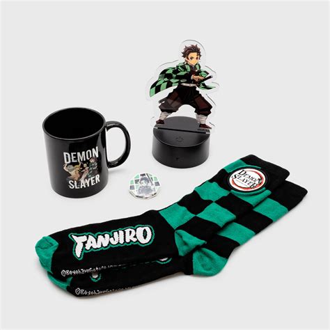 Demon Slayer Tanjiro Kamado Collectors Bundle Culturefly