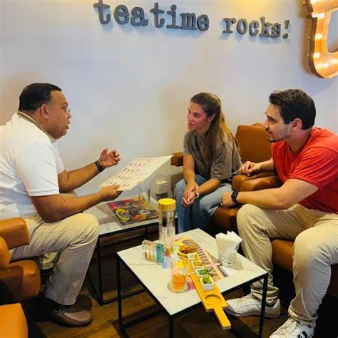 Nalaka “ඔබේ මනසින් මුදල් උපයන්න සැබෑ ධනය ඔබේ බැංකු ගිණුමේ ඇති බව ඔබ සිතන්නේ නම් ඔබට බොහෝ