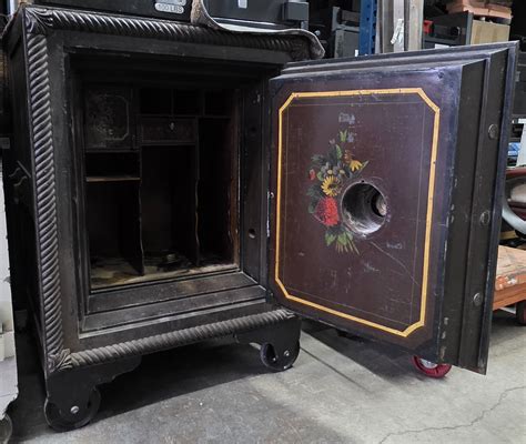 Antique Collectible Safes Johns Lock And Safe Service Inc