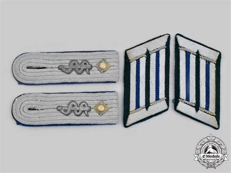 Germany Heer A Set Of Heer Medical Oberleutnant Uniform Insignia