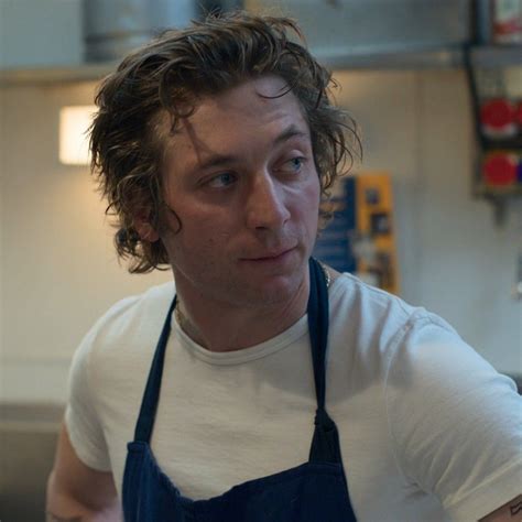 Pin By Avau On Art Tings Jeremy Allen White Jermey Allen White