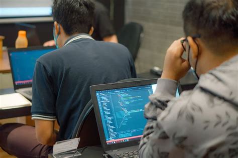 Kursus CCNA Cisco Kursus Jaringan Komputer Sertifikat CCNA