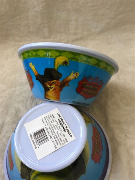 Shrek The Third 2007 Dreamworks Kelloggs Cereal Bowls Set Of 2 New
