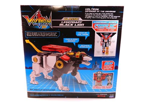 Review Playmates Toys Voltron Classic 84 Legendary Lion Collection