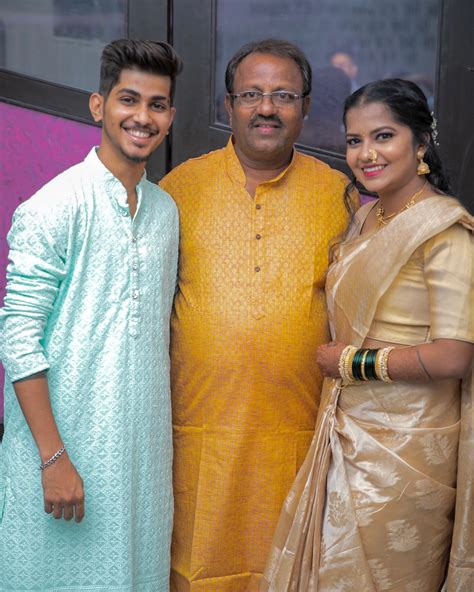 Kunal Mane Happiest Birthday Pappa♥️🌎 Maaufam