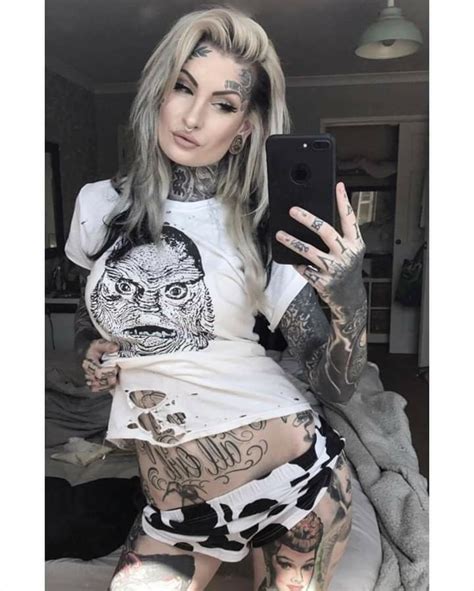 Body Tattoos Girl Tattoos Tattoos For Women Tattooed Women Tatoos