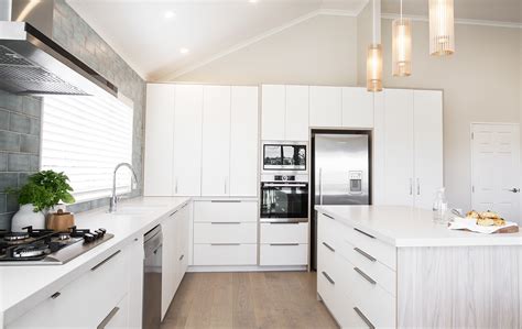 5 Ideas To Completely Revamp Your Kitchen With Stylish Cabinet Handles