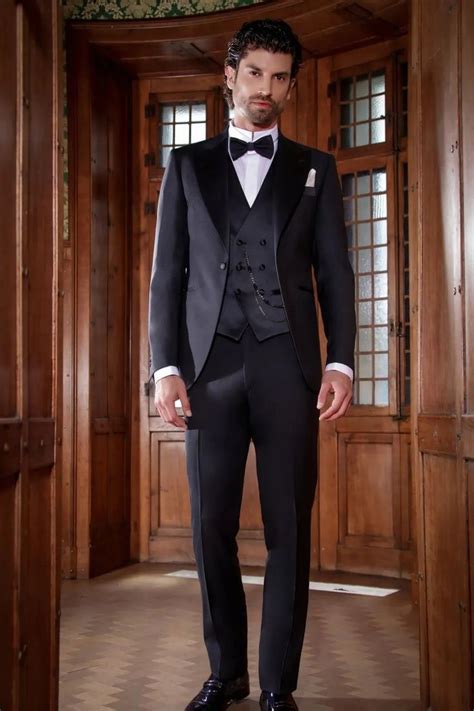 Traje De Novio Negro Trajes De Novio Modernos Boda Vogue Traje Del Novio