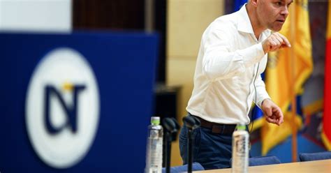 Portret De Candidat Cine Este Daniel Funeriu Fostul Ministru Al Educației Care Vrea La